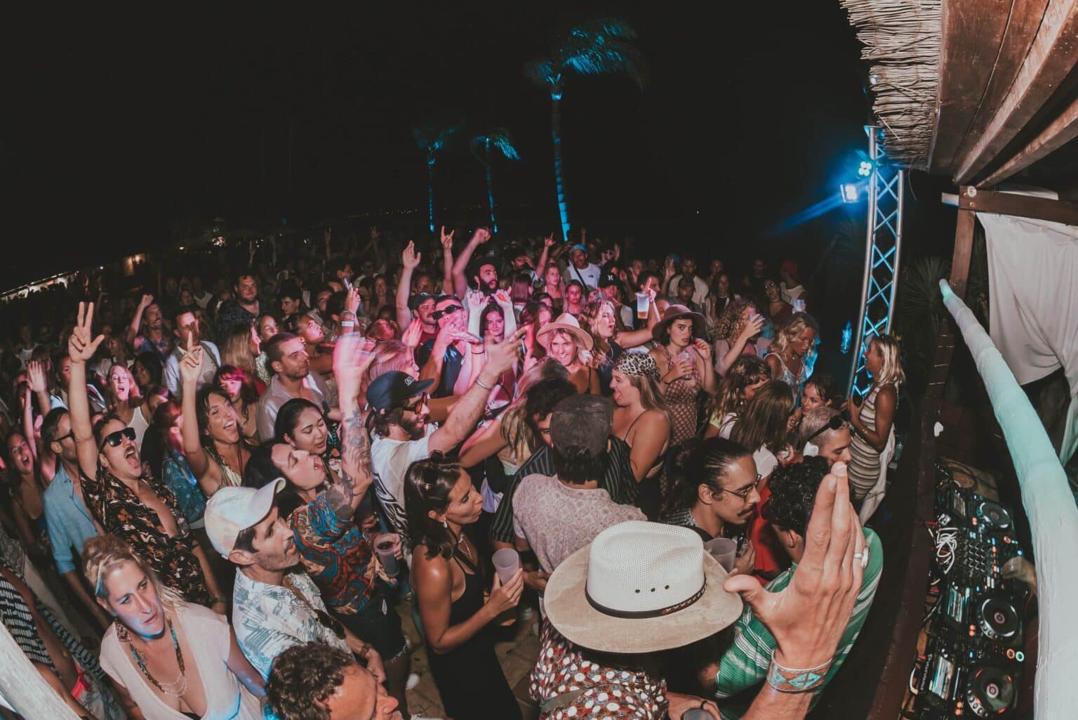 Beach Sunsets: Lagos’ Duna Beach Club hosts top UK and Portuguese DJs ...