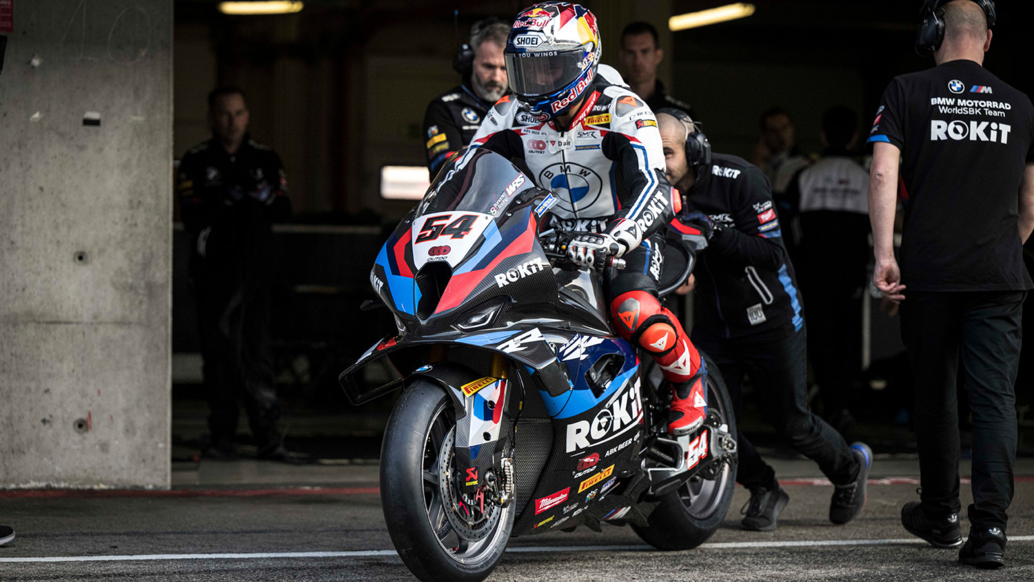 Turkish rider Toprak Razgatlioglu strikes new Superbike World ...